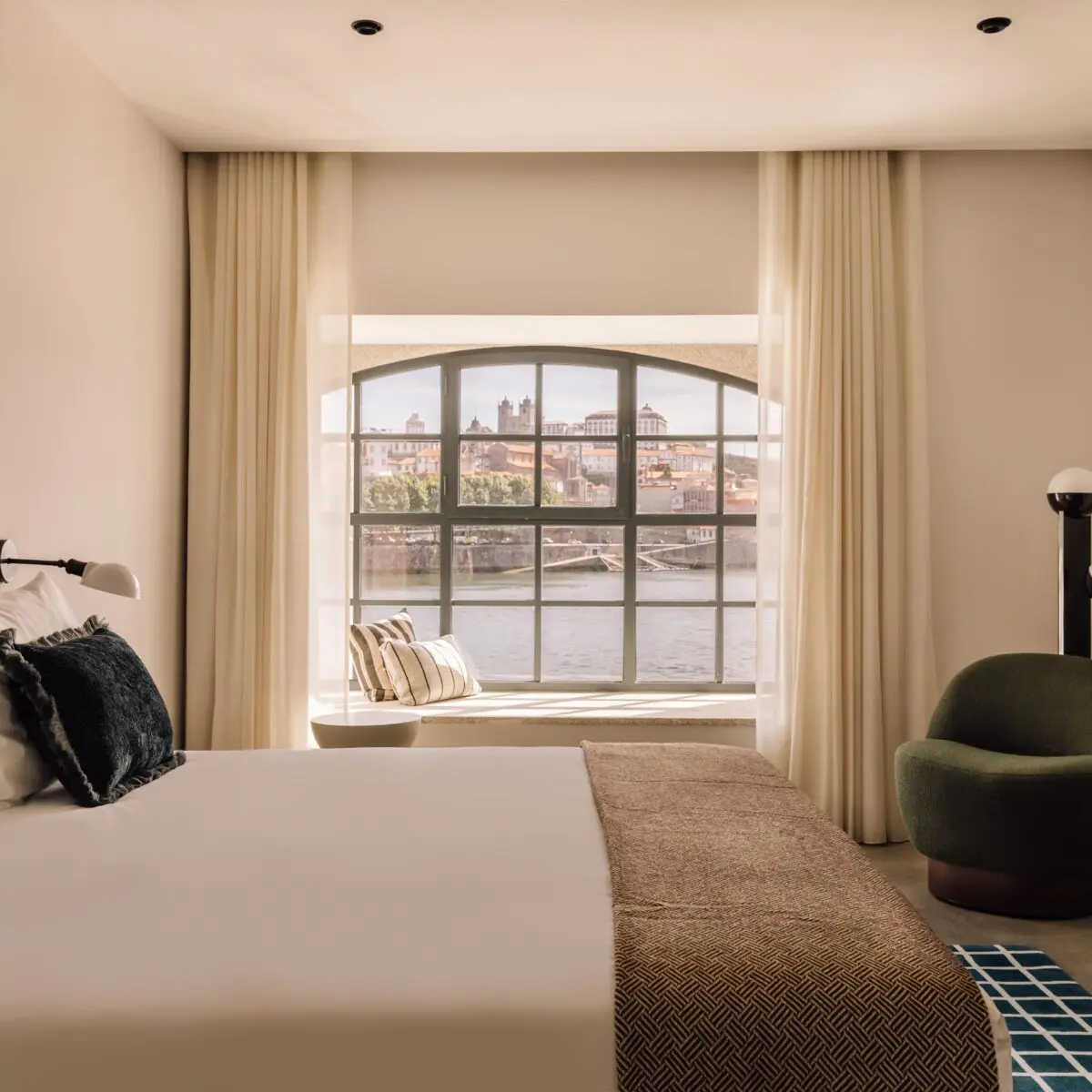 Two Bedroom Suite - Lifestyle Hotel in Porto - The Rebello