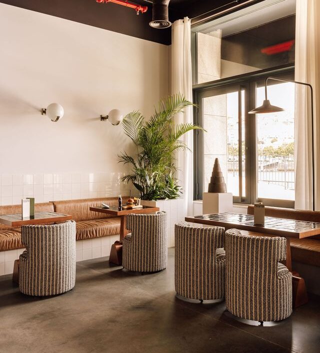 The Lobby - Luxury Hotel in Porto - The Rebello